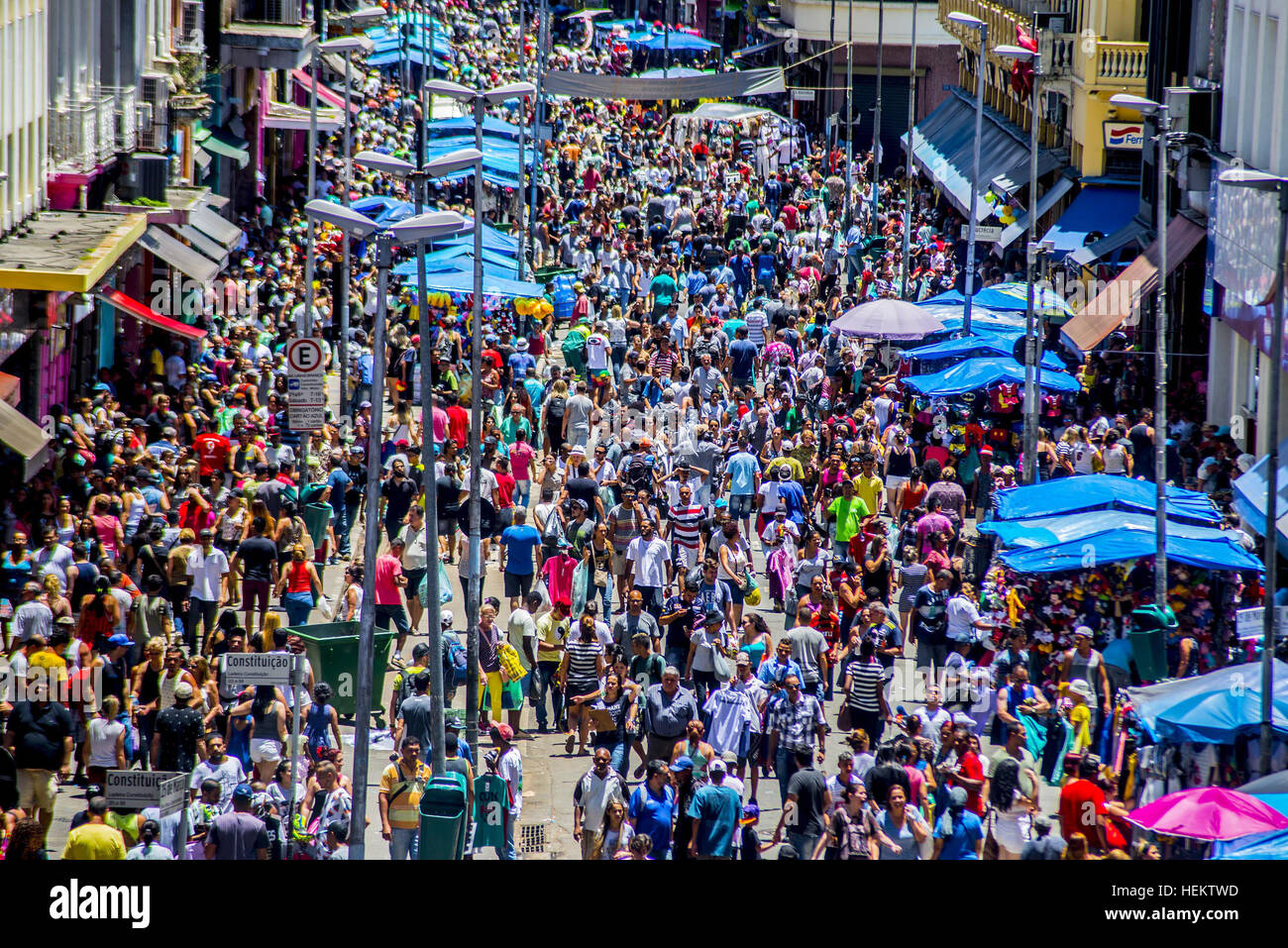 Brazil busy shopping hi-res stock photography and images - Alamy