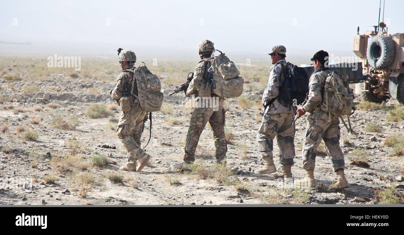 U.S. Army soldiers and Afghanistan Border Police conducted IED ...