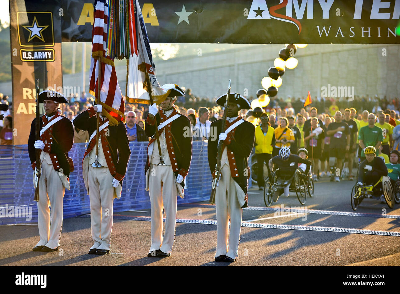 A color guard from the U.S. Army 3rd Infantry Regiment "The Old Guard ...
