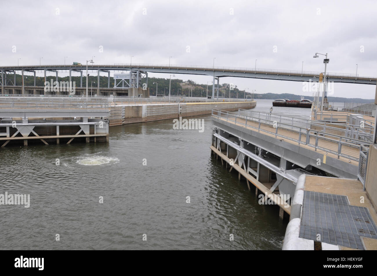 Mississippi River Lock Barge High Resolution Stock Photography and ...