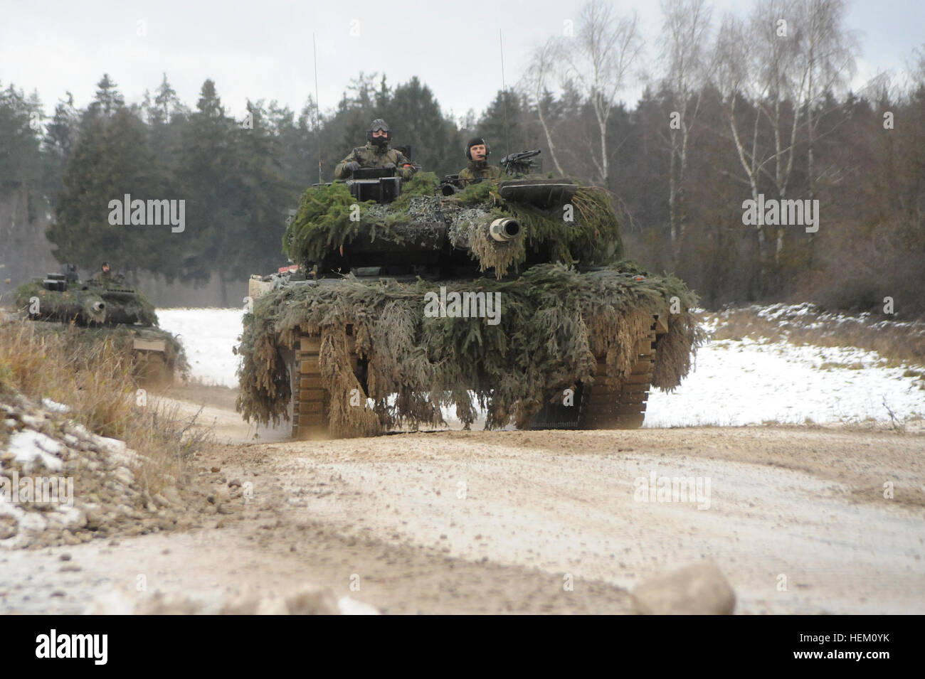 German army soldiers operate hi-res stock photography and images - Alamy