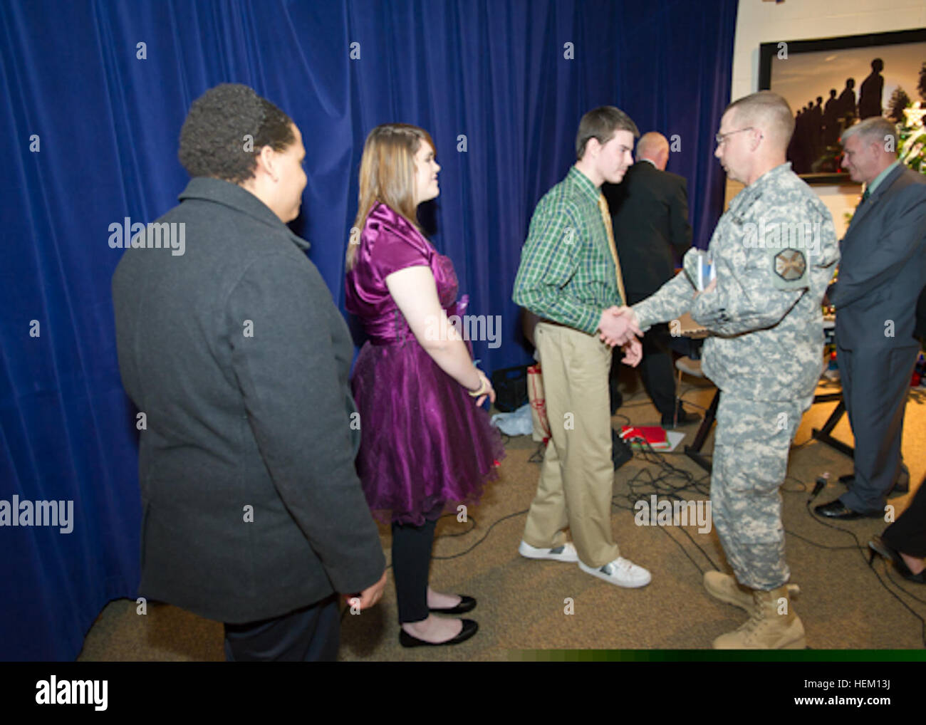 Col. Charles Williams, center, garrison commander of Fort Leonard Wood ...