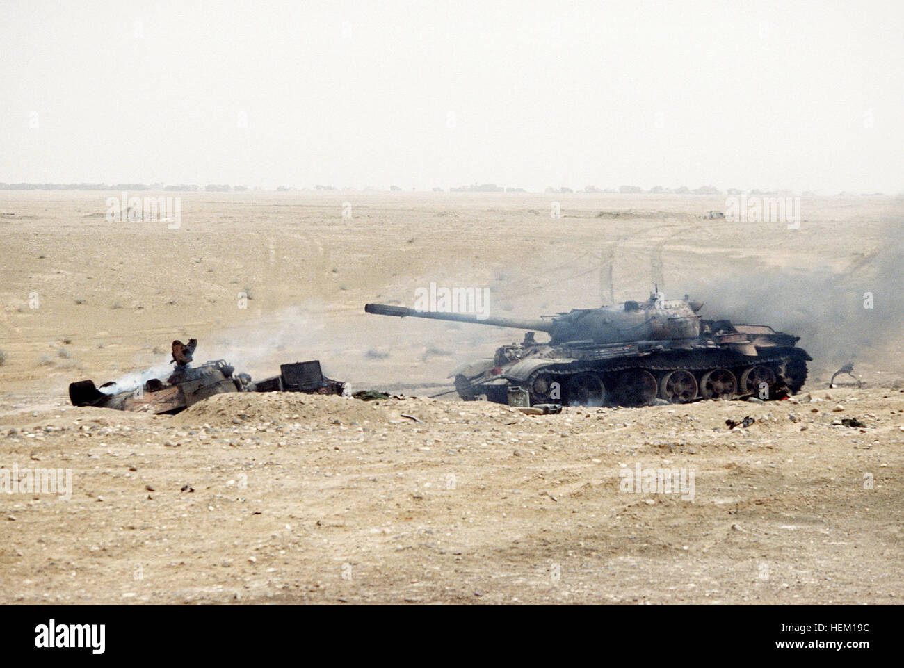 Operation desert storm tank hi-res stock photography and images - Alamy