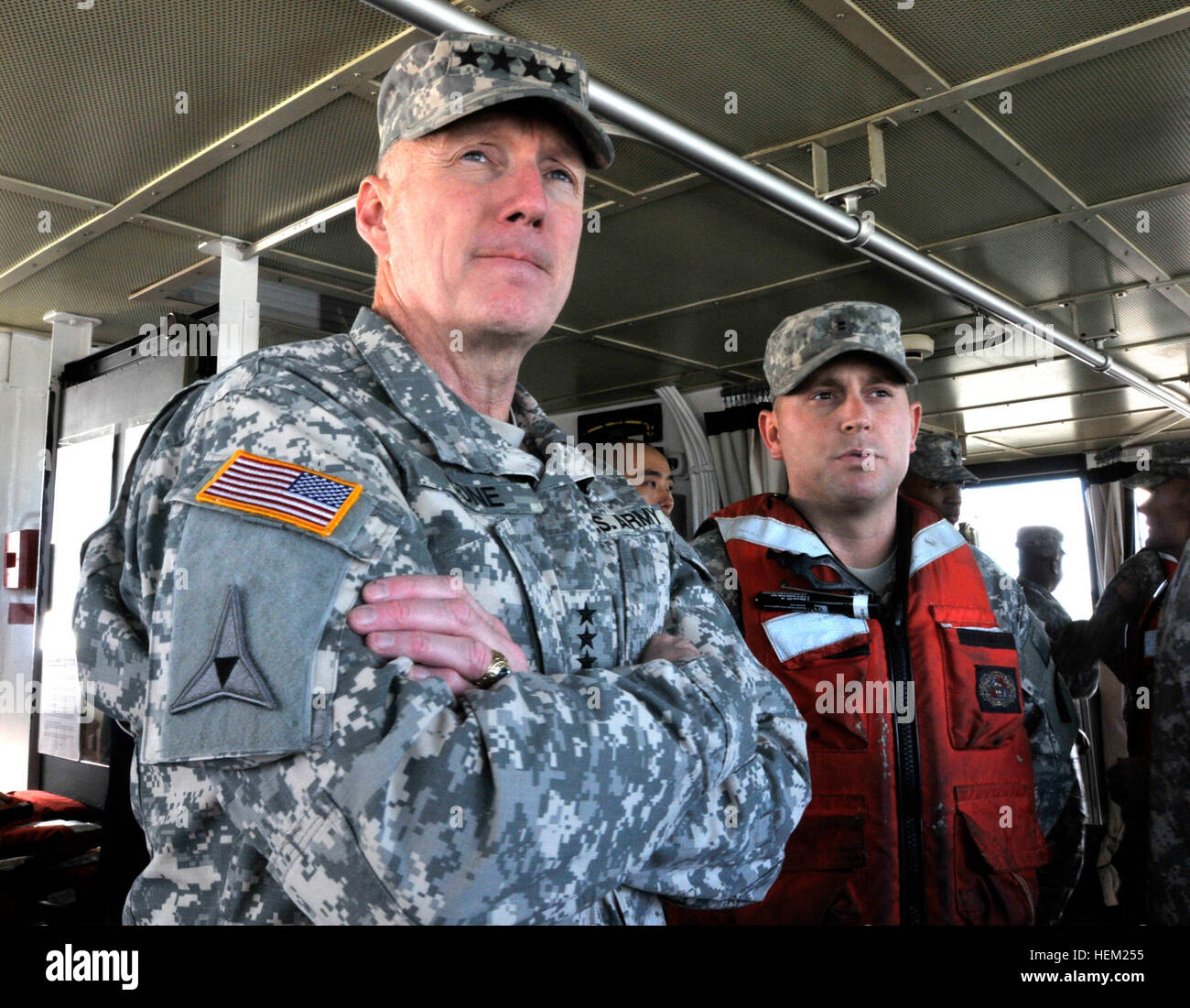 Tradoc commanding general hi-res stock photography and images - Alamy