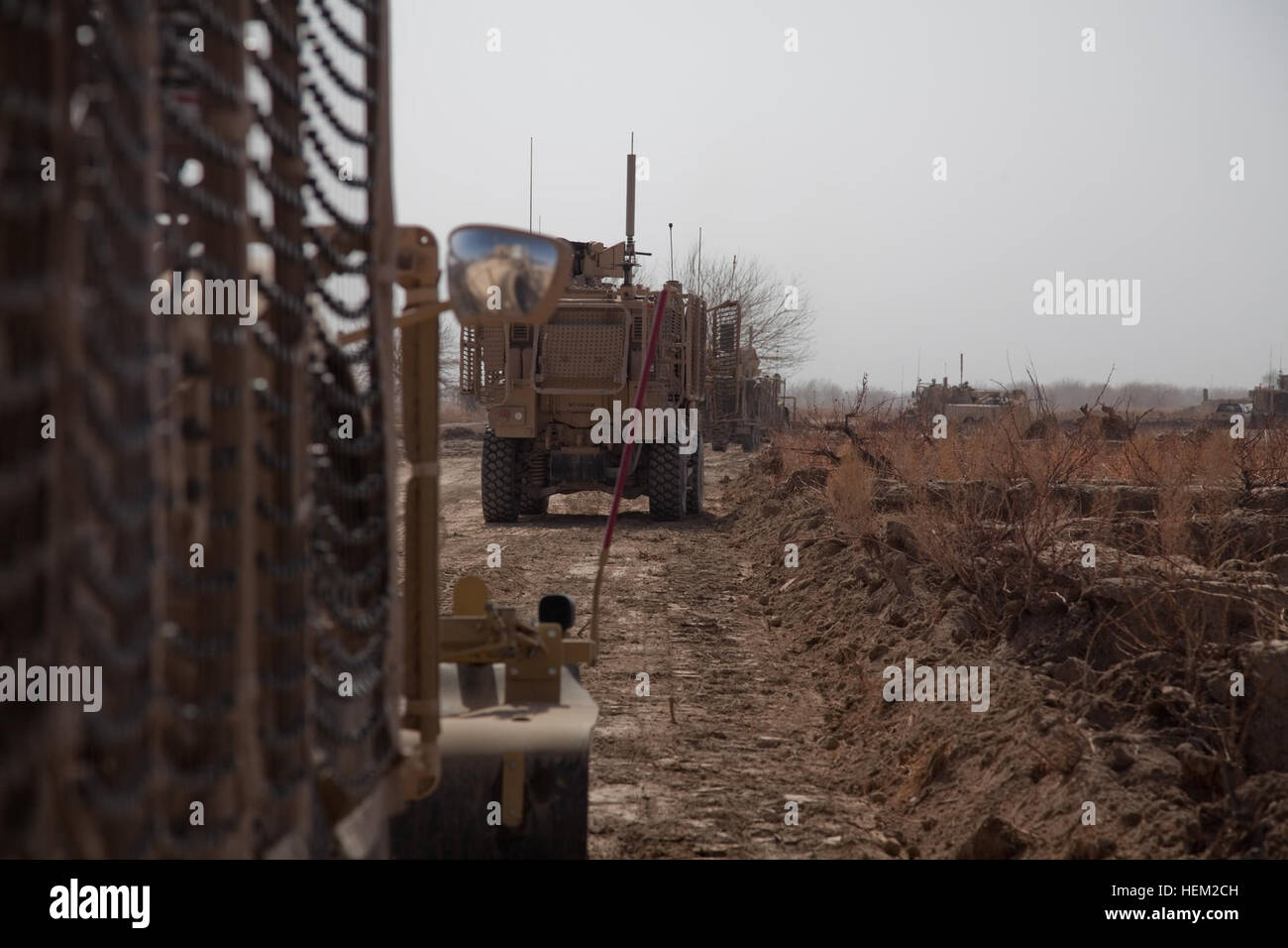 Afghanistan army vehicles convoy hi-res stock photography and images ...