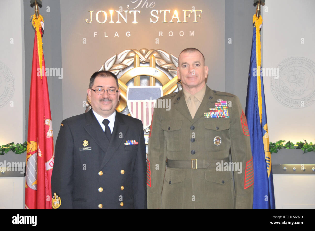 120216-A-H538-230Chief Warrant Officer of the Canadian Forces Chief ...