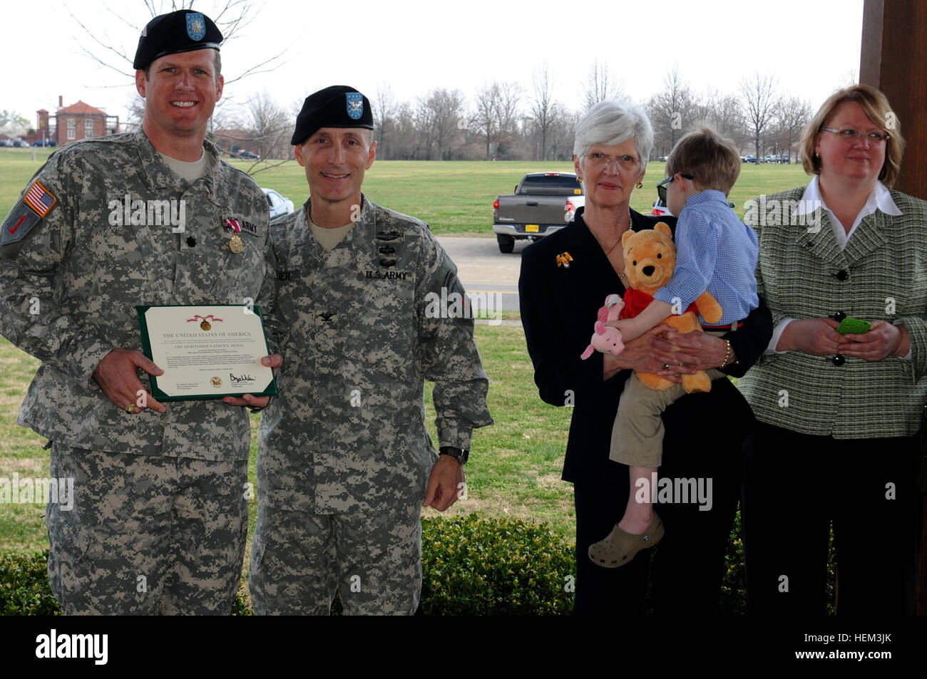 FORT KNOX, KY. - Lt. Col. Ryan Janovic (left) displays his US Army ...