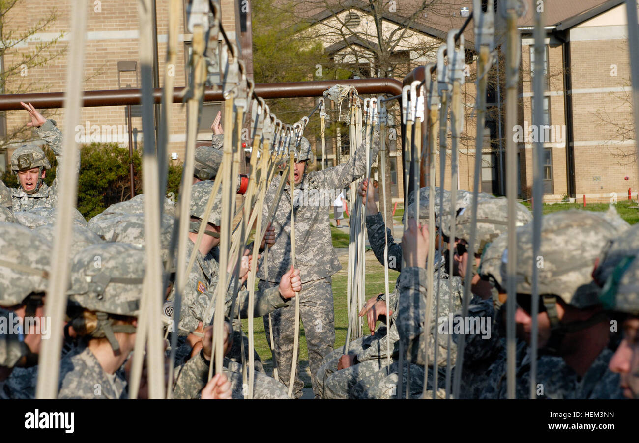 With the 27th engineer battalion hi-res stock photography and images ...
