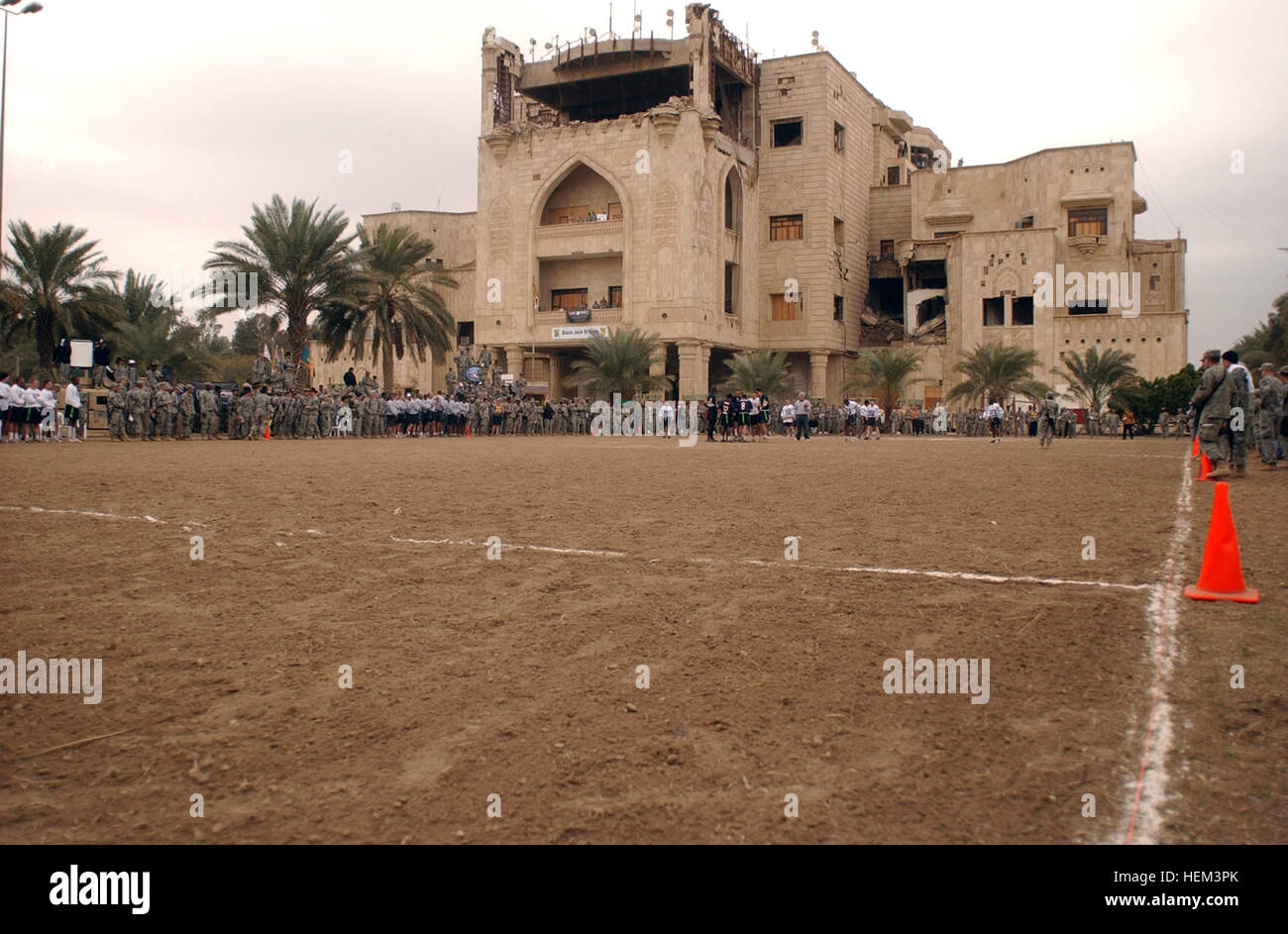 Fob falcon hi-res stock photography and images - Alamy