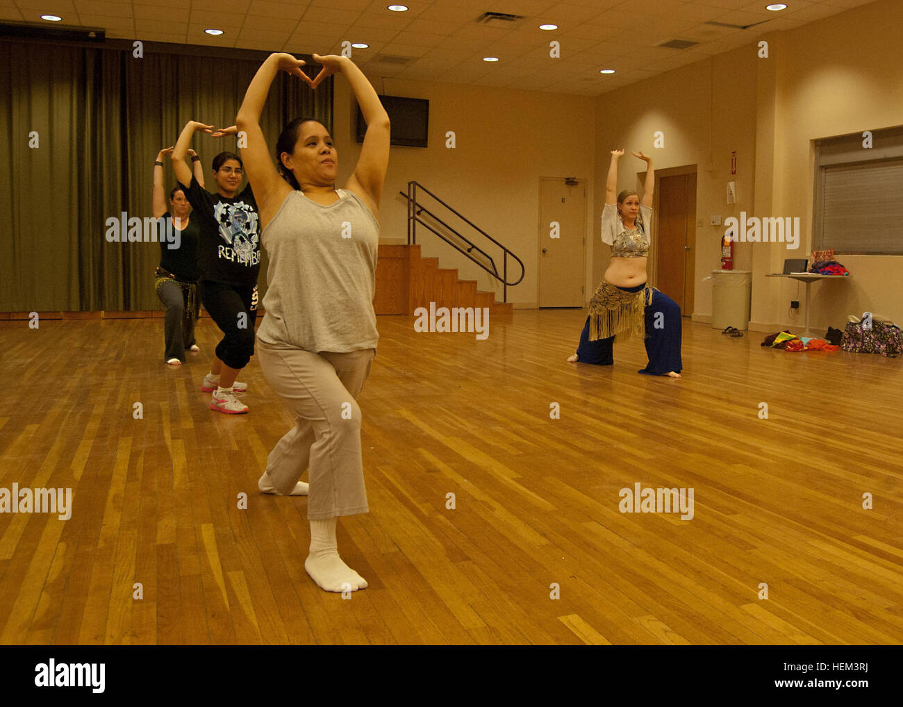 A belly dancing class at Fort Bliss Army Community Service center ...