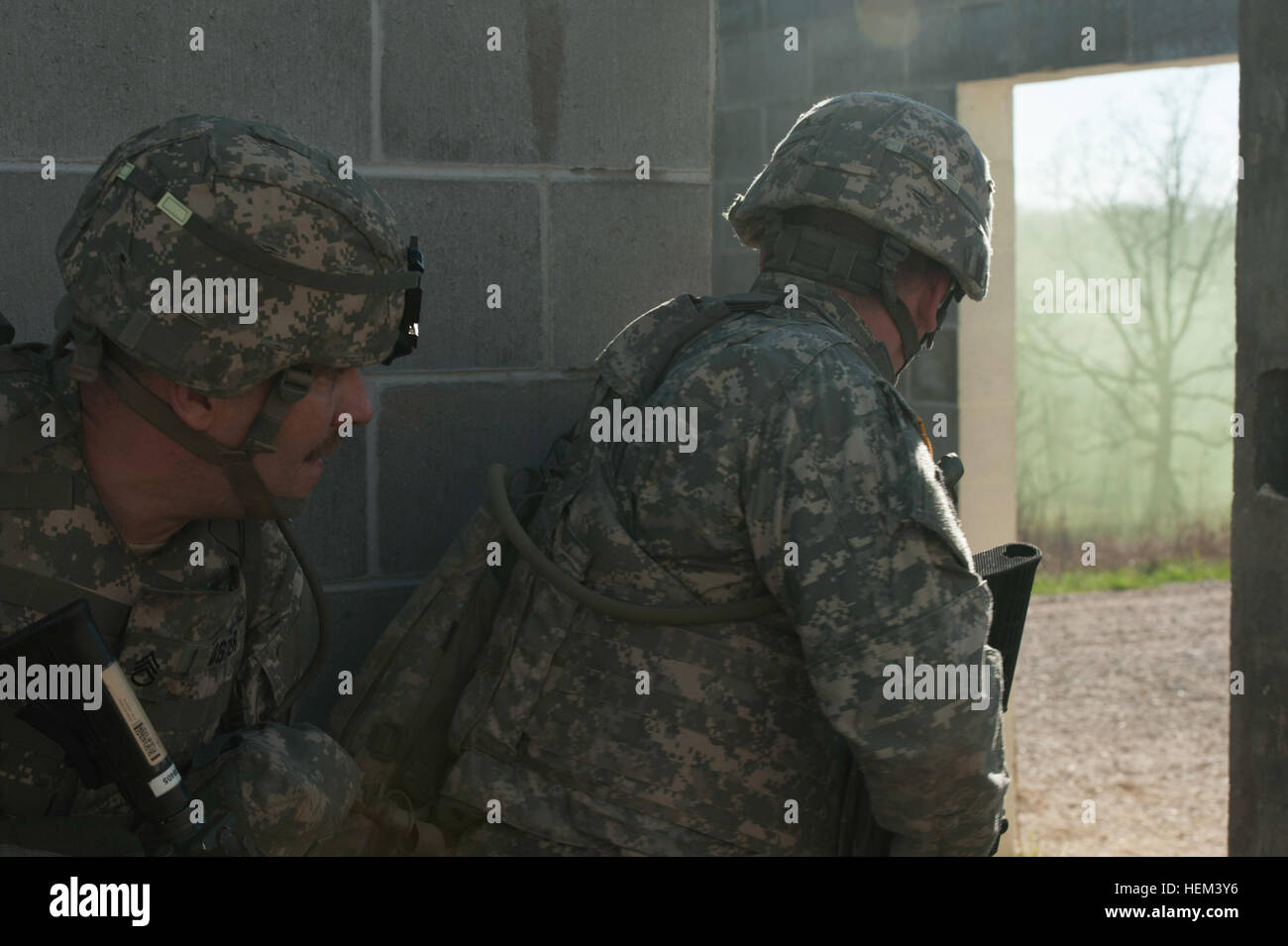 Soldiers conducted a Military Operations on Urban Terrain (MOUT ...