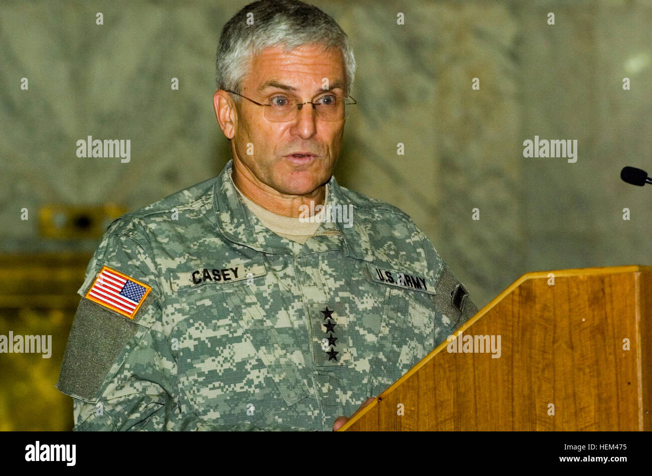 Gen. George W. Casey Jr., outgoing Multi-National Forces-Iraq commander ...