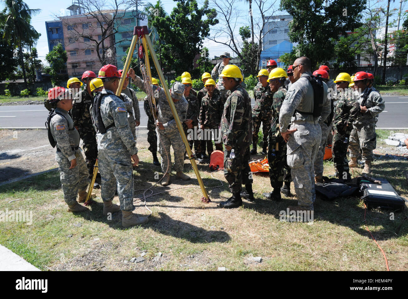 Members of the Philippine Army, Air Force and Navy National Capital ...
