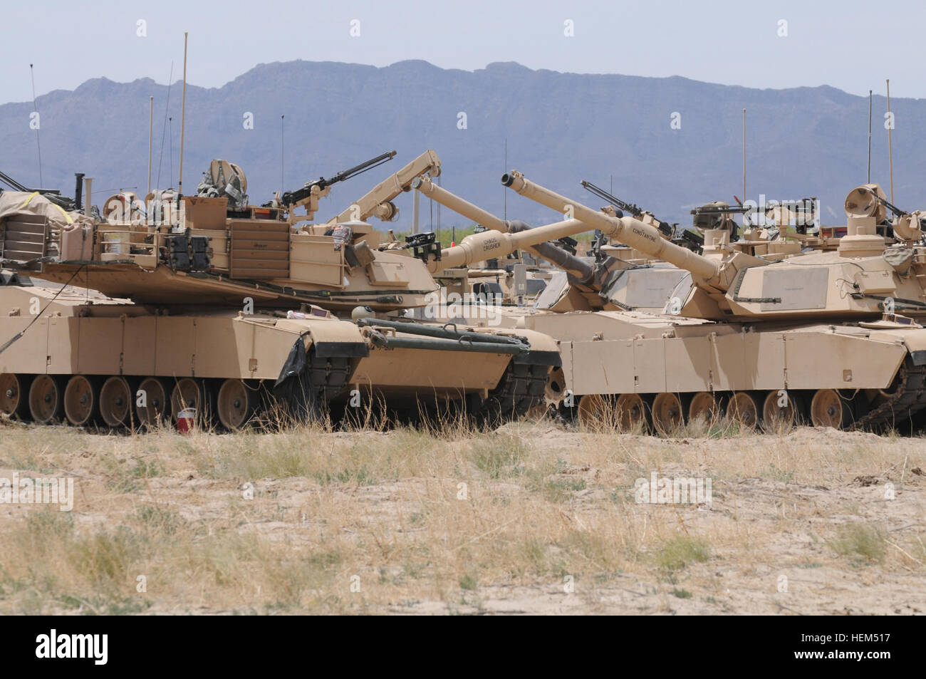 Soldiers assigned to 1st Battalion, 35th Armored Regiment, 2nd Heavy ...