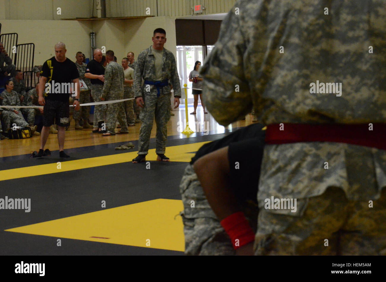 Modern army combatives program hi-res stock photography and images - Alamy