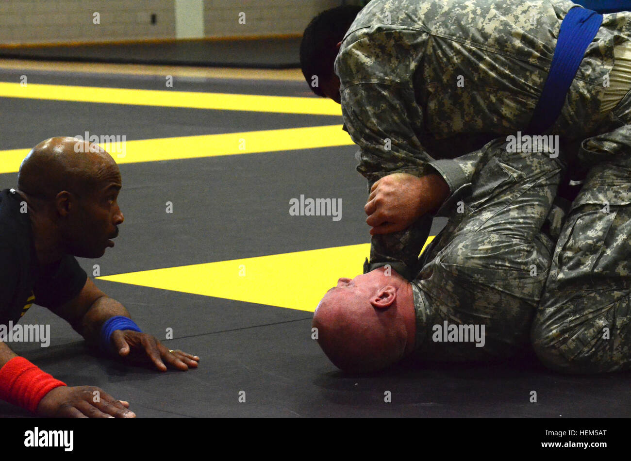 Modern army combatives program hi-res stock photography and images - Alamy