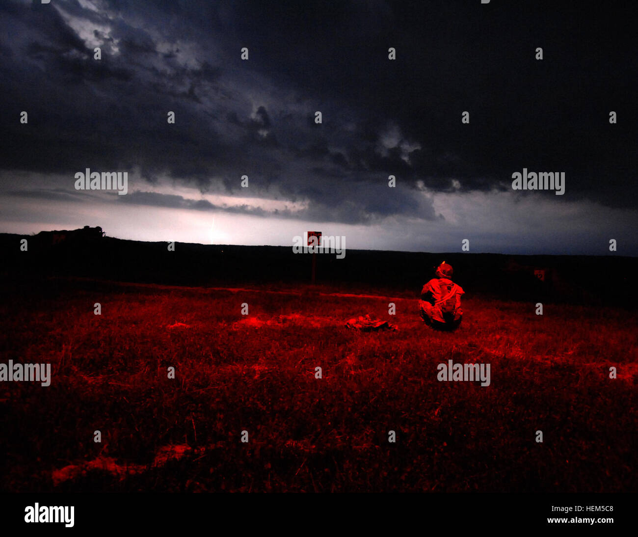 Indiana Army National Guardsmen assigned to the 38th Sustainment ...