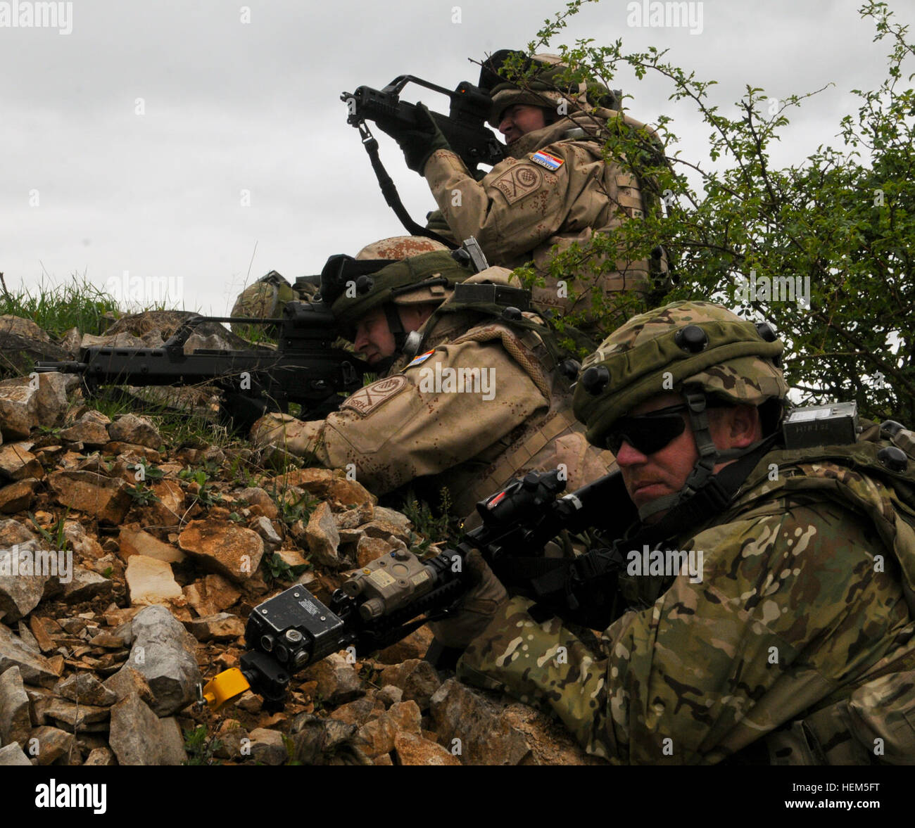 A U.S. Army Soldier from Operational Mentor Liaison Team (OMLT) 504 and ...