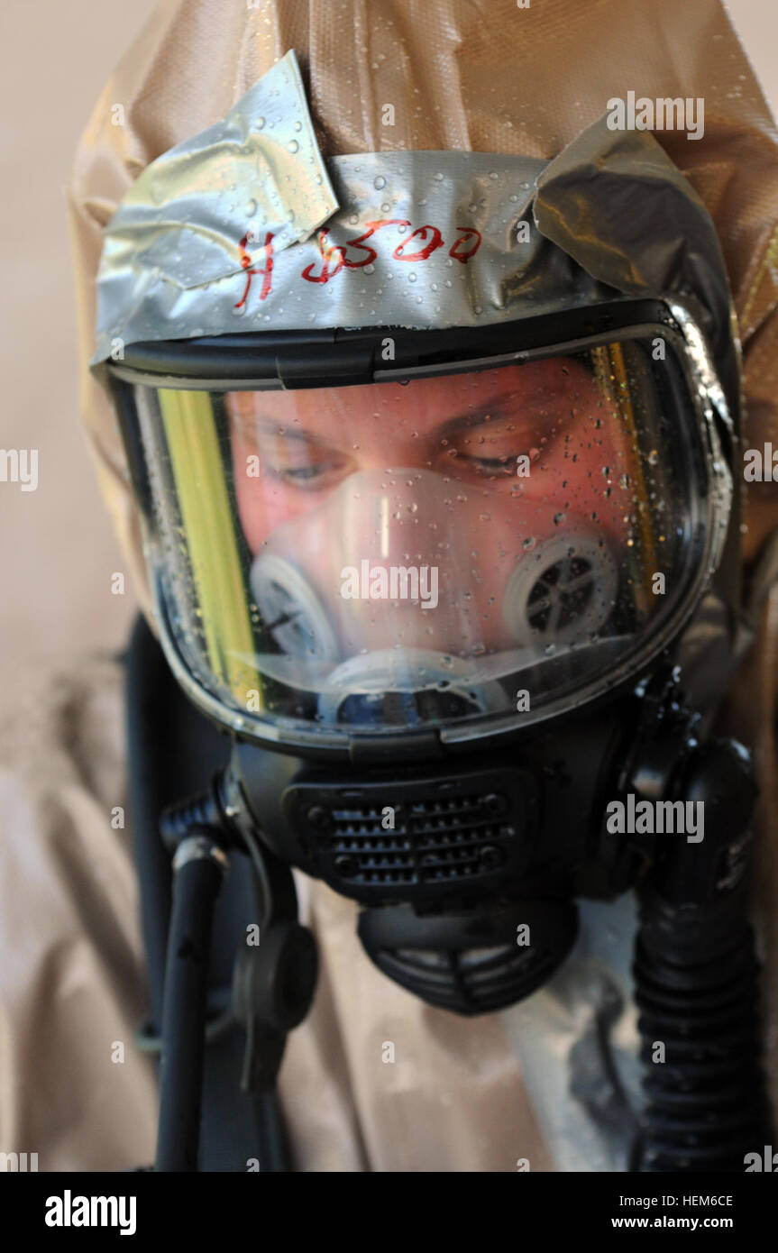 Chemical operations specialist hi-res stock photography and images - Alamy