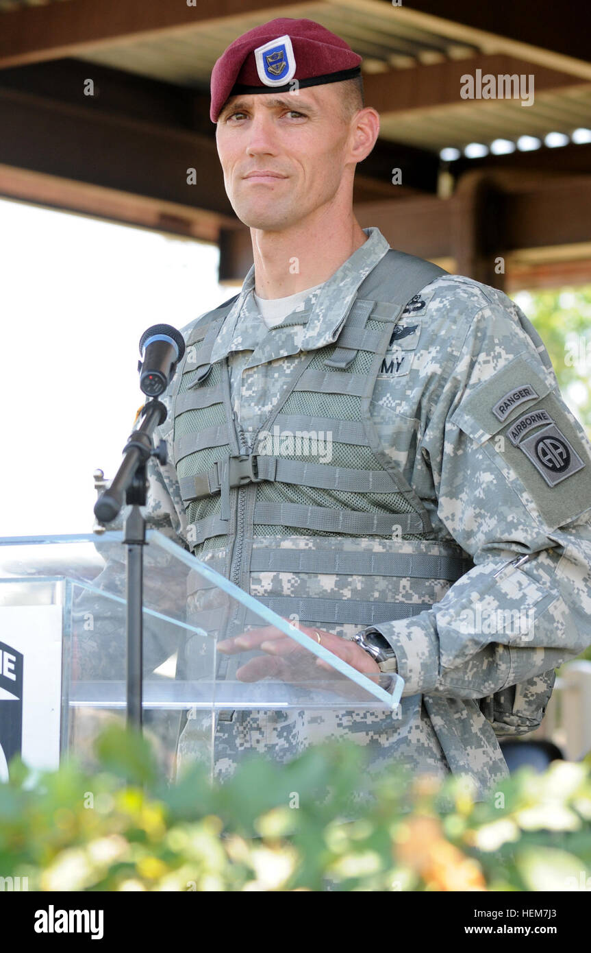 Command Sgt. Maj. Timothy Guden, outgoing command sergeant major of 2nd ...