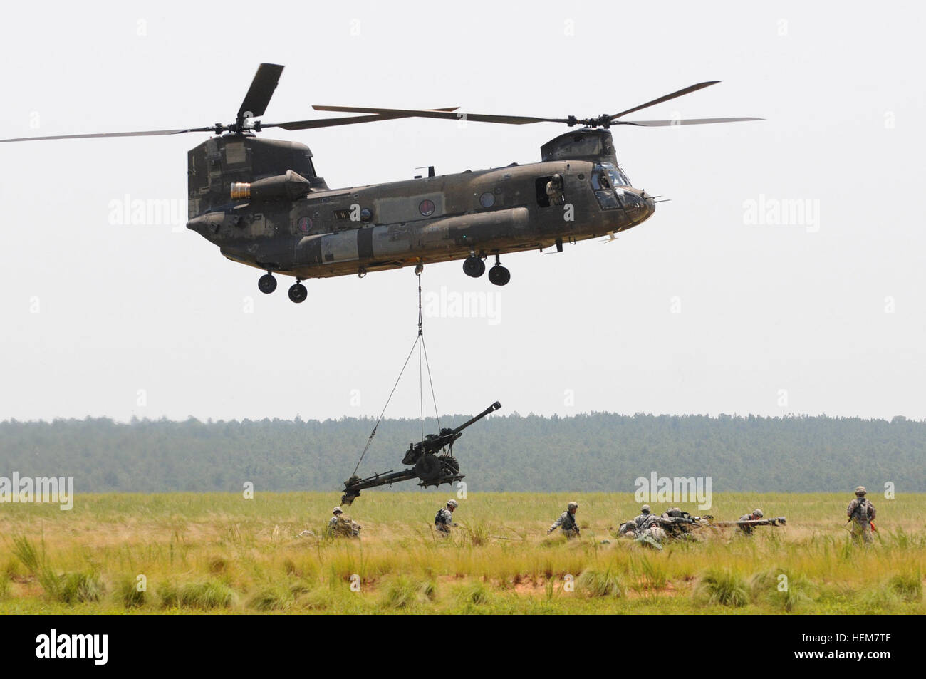 Howitzers from 82nd airborne hi-res stock photography and images - Alamy