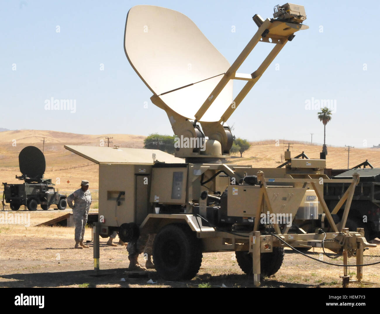 Satellite transportable terminals and joint network nodes set up during ...