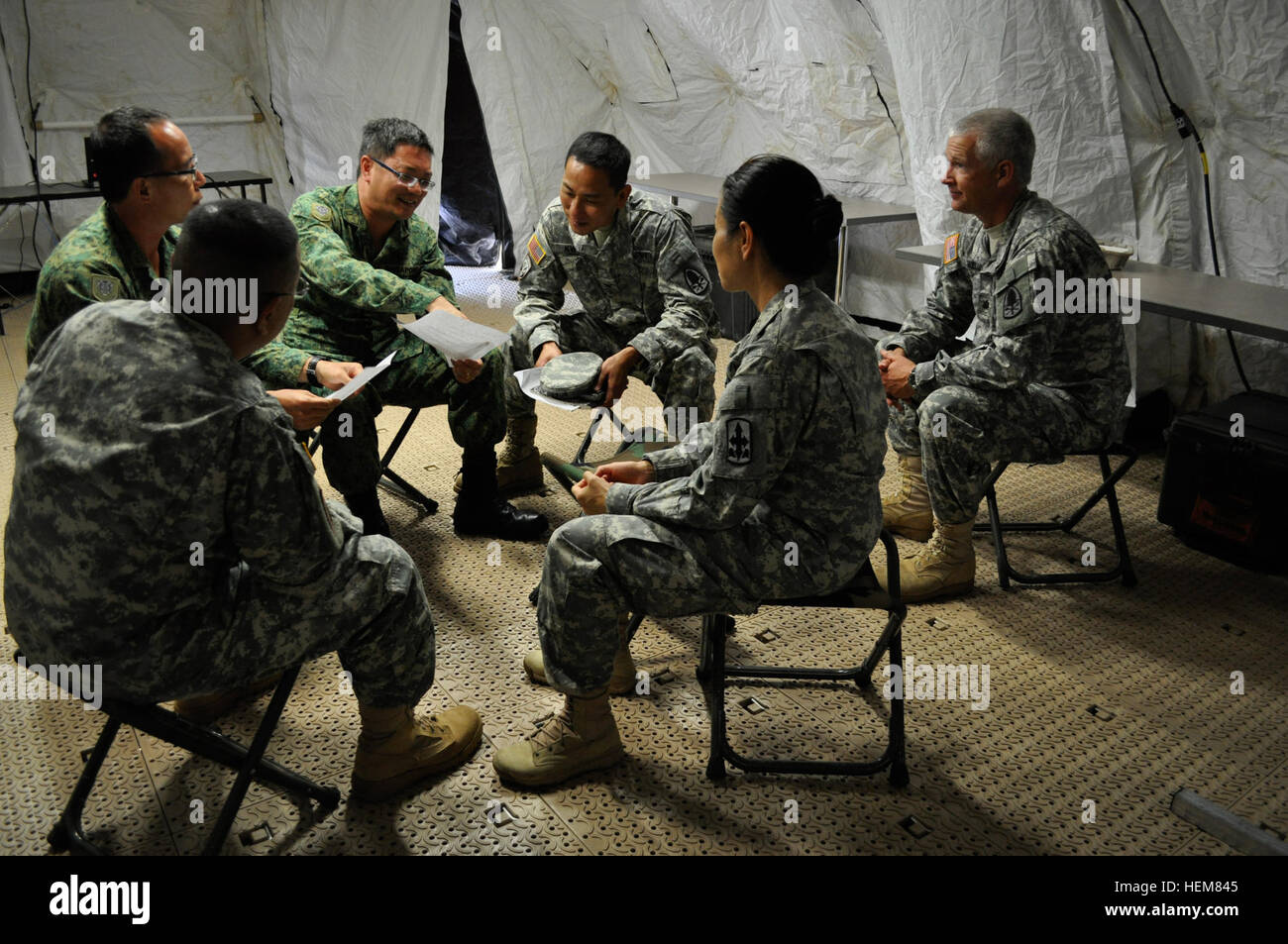 Members of the Singapore Armed Forces discuss their plans with their U ...