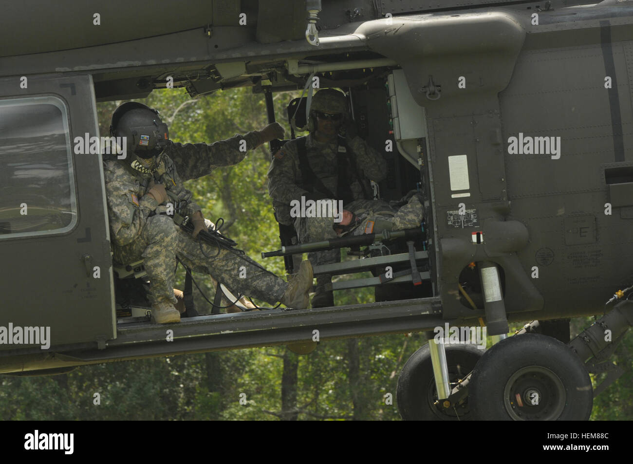 320th military police company hi-res stock photography and images - Alamy