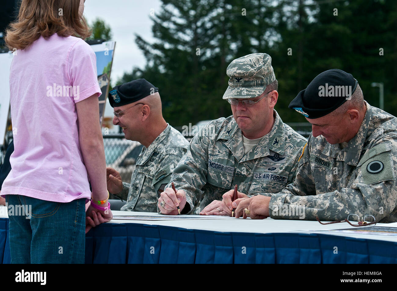 Hillside ceremony hi-res stock photography and images - Alamy