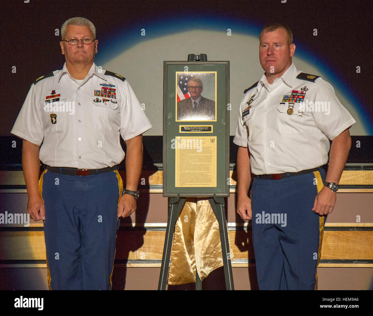 Cmd. Sgts. Maj. Rory Malloy, left, commandant of the U.S. Army ...