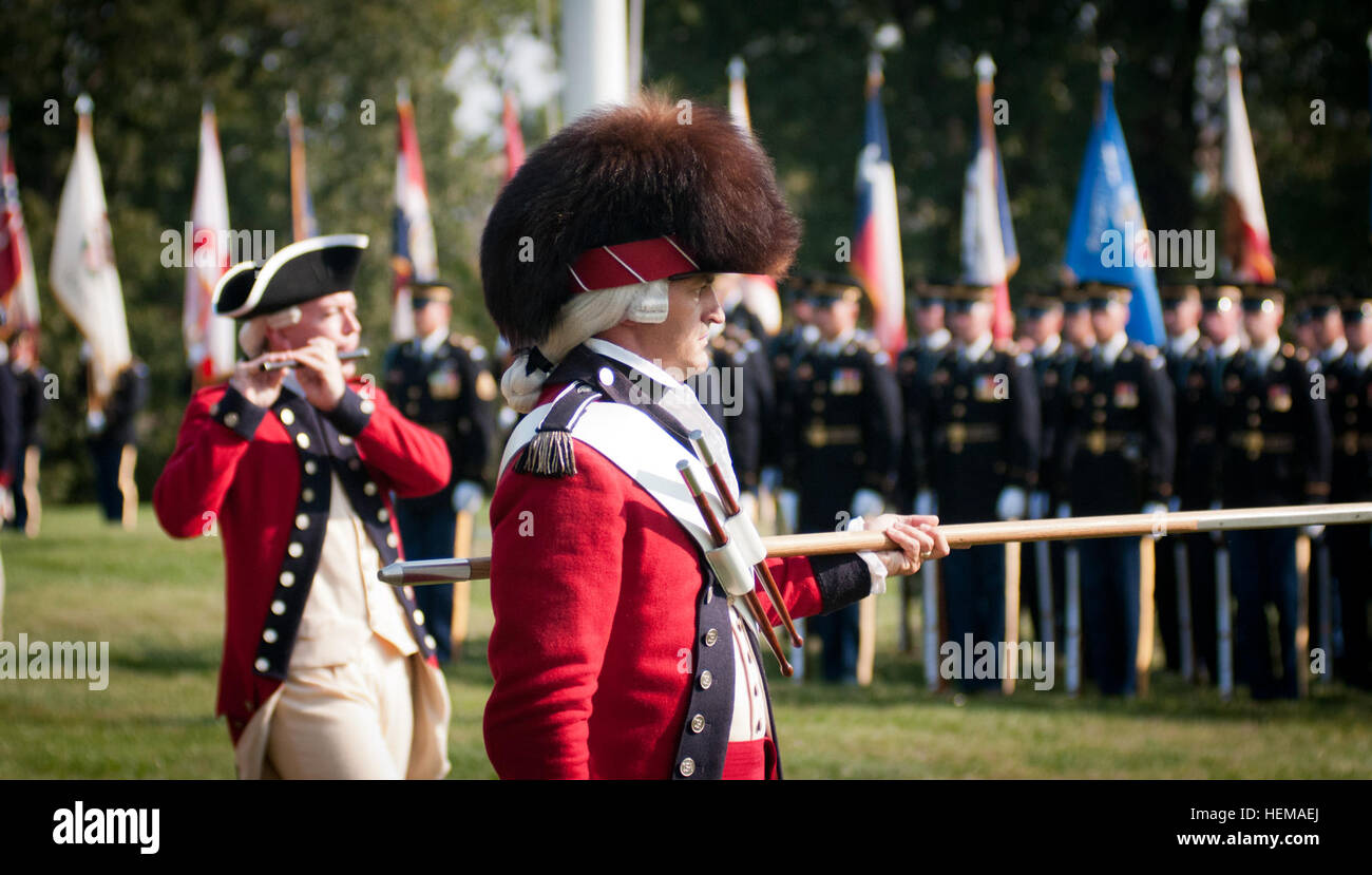 Members of the 3rd U.S. Infantry Regiment (The Old Guard) Fife and Drum ...