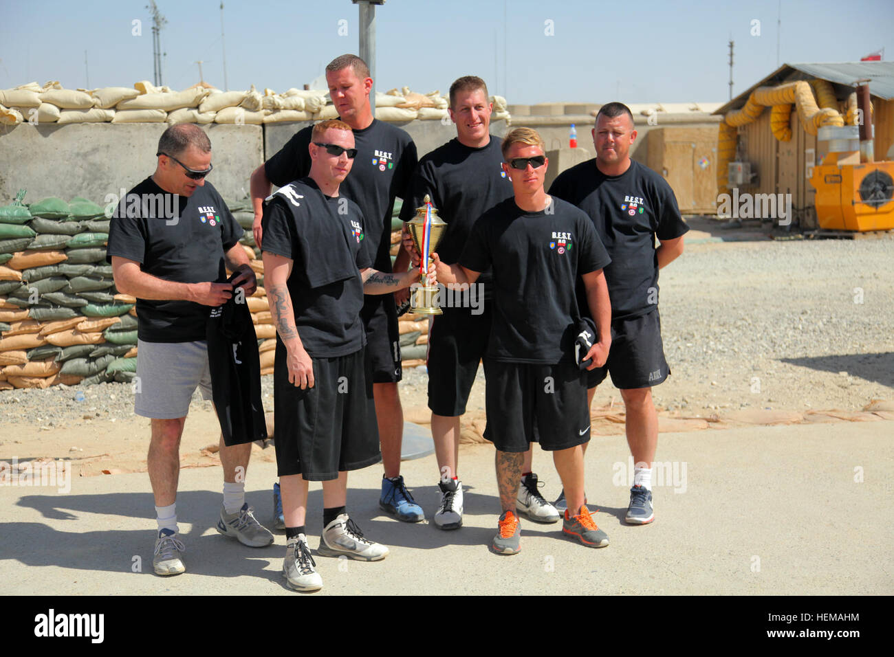 U.S. Soldiers assigned to Task Force Dragon and their teammates, Polish ...