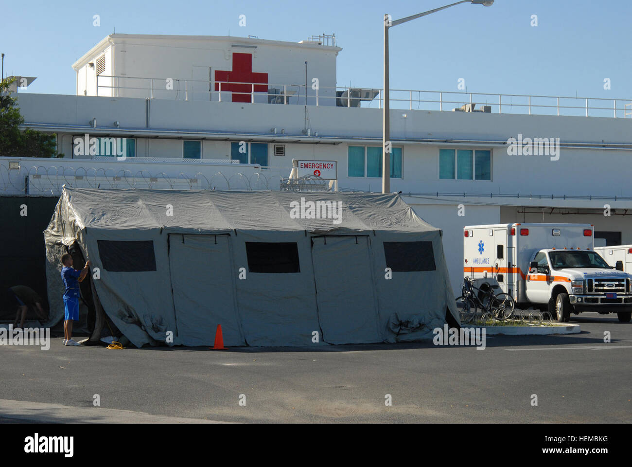 U s navy hospital guantanamo bay hi-res stock photography and images ...