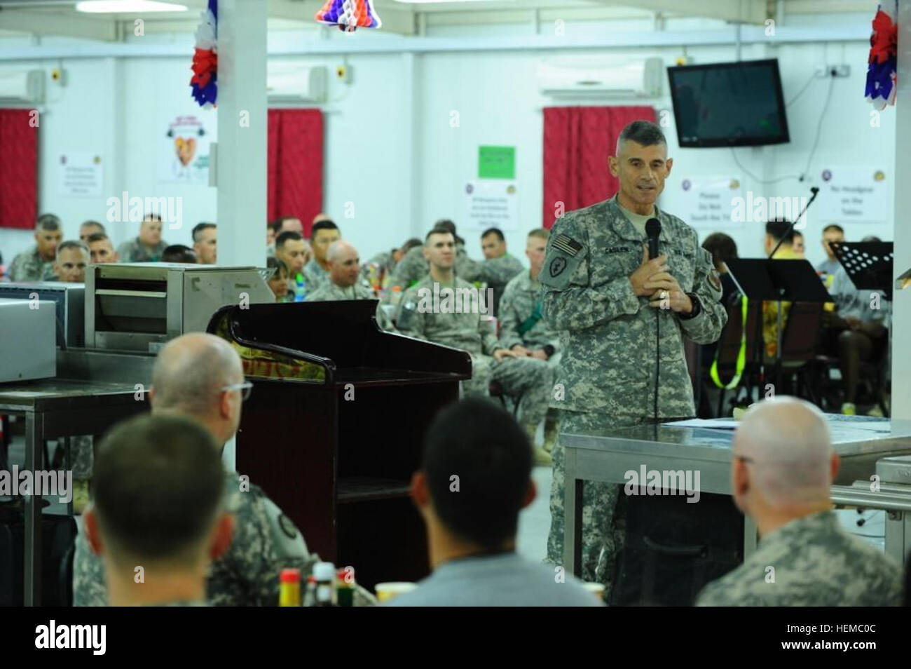 Lt gen caslen jr chief hi-res stock photography and images - Alamy