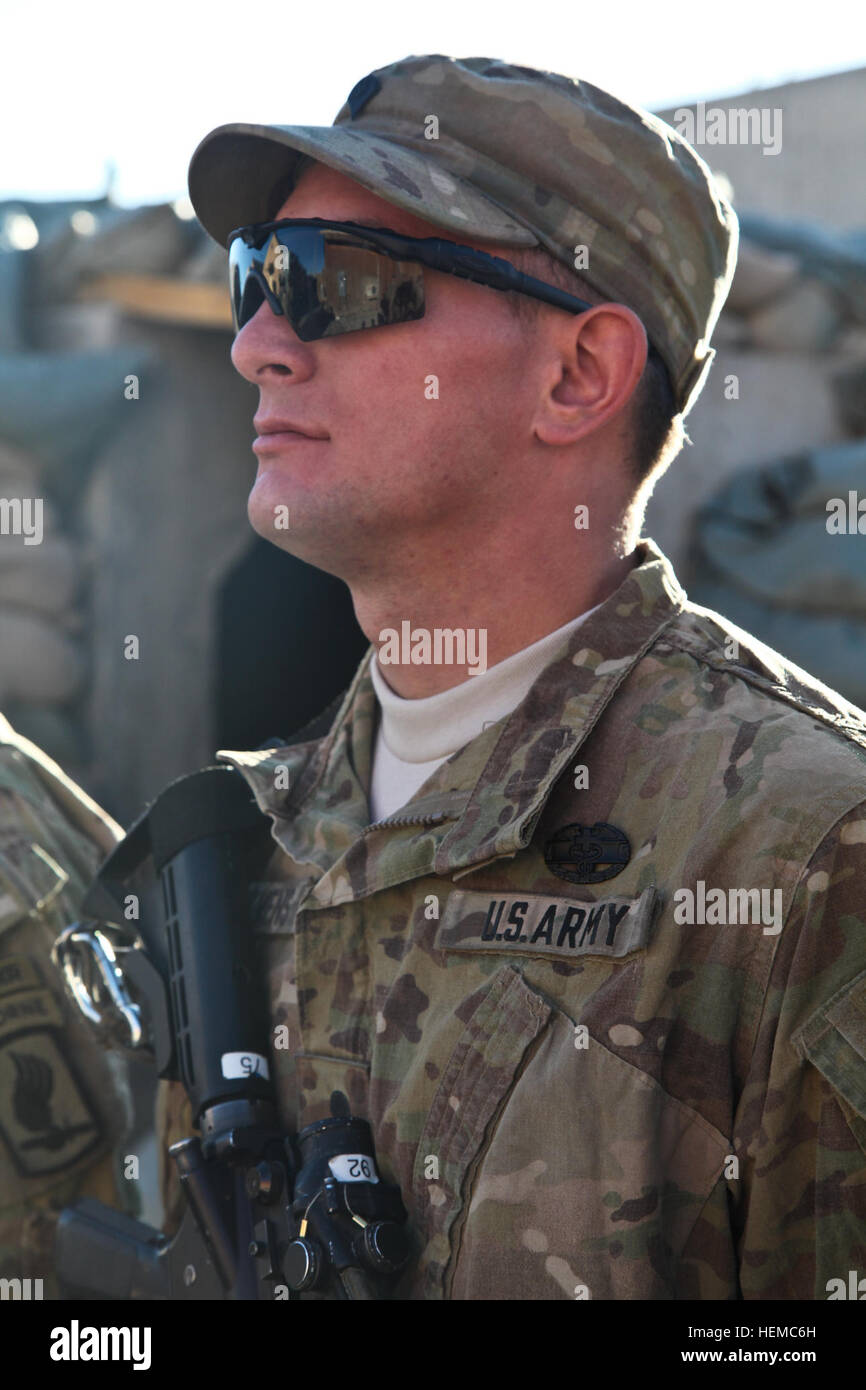 A U.S. Army soldier from Anvil Troop, 1st Squadron, 91st Cavalry ...