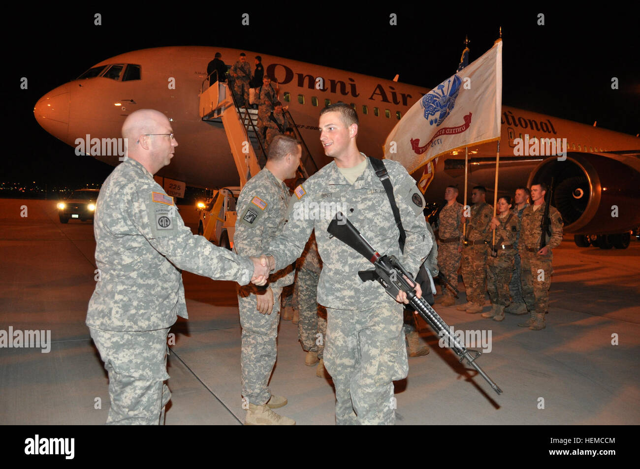 348th military police company hi-res stock photography and images - Alamy