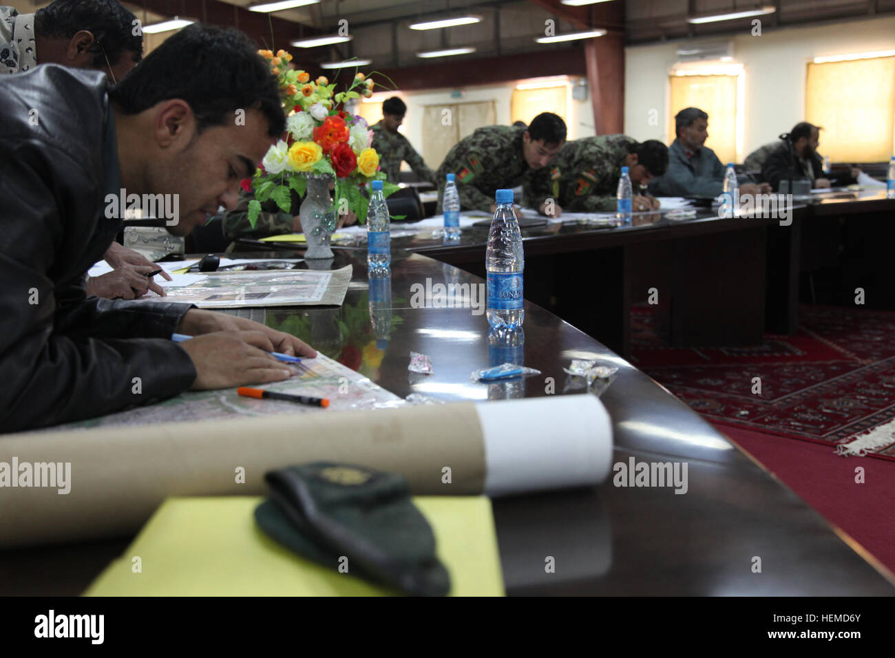 Afghan National Policemen and Afghan National Army soldiers practice ...