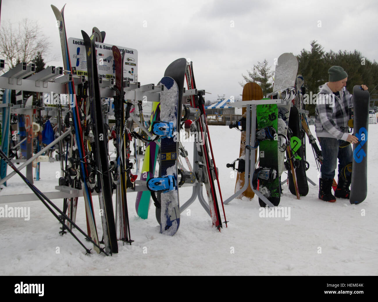 U.S. Soldier Spc. Aaron Whitecotton, 55th Signal Company (Combat Camera ...