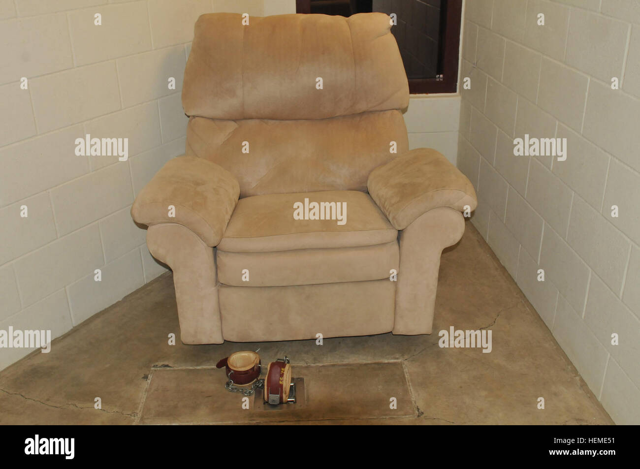 Detainee media room hi-res stock photography and images - Alamy