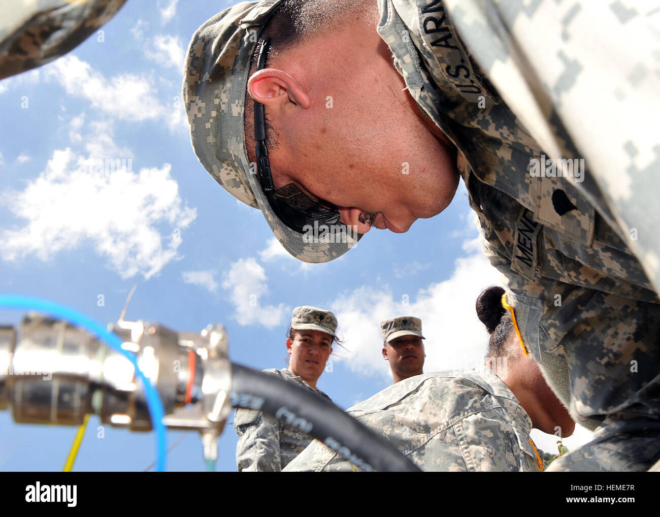 Military water purifier hi-res stock photography and images - Alamy