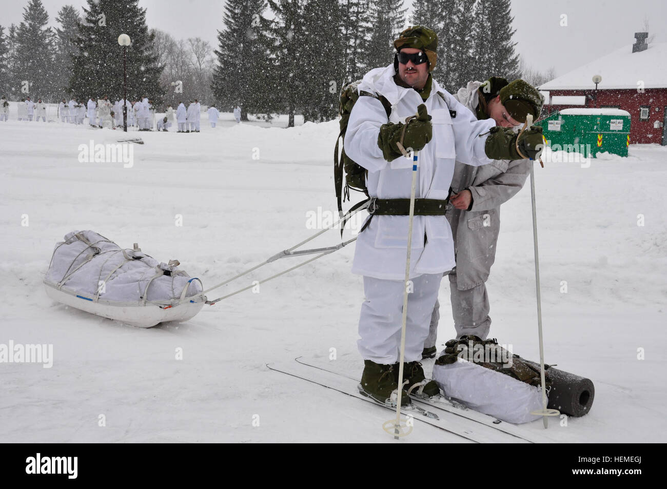 Norwegian lieutenants and noncommissioned officers train squads of U.S ...