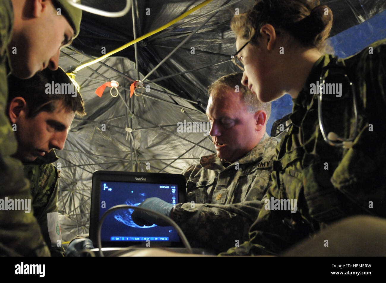 Pneumothorax ultrasound hi-res stock photography and images - Alamy