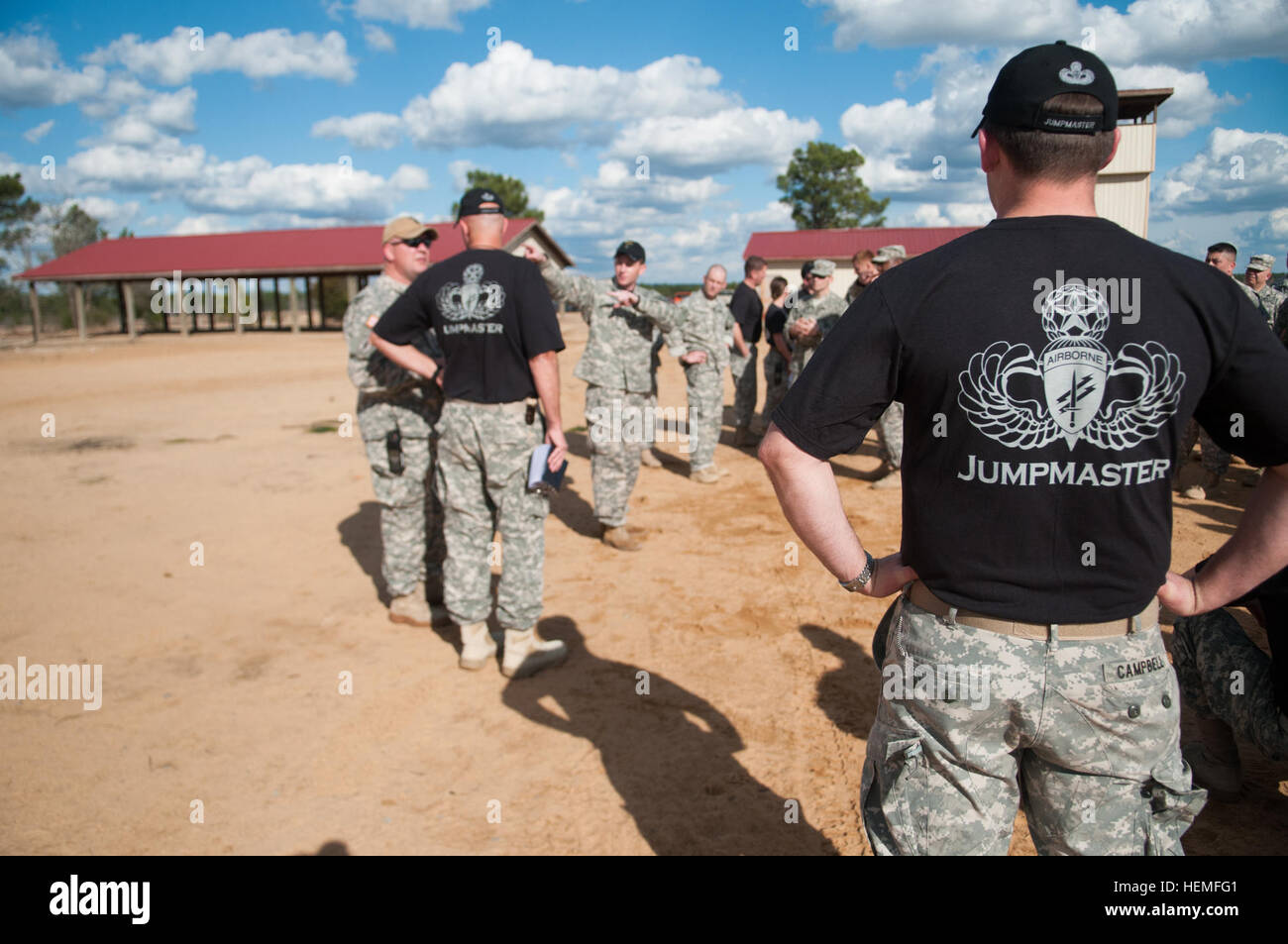 U.S. Army Civil Affairs and Psychological Operations Command (Airborne ...