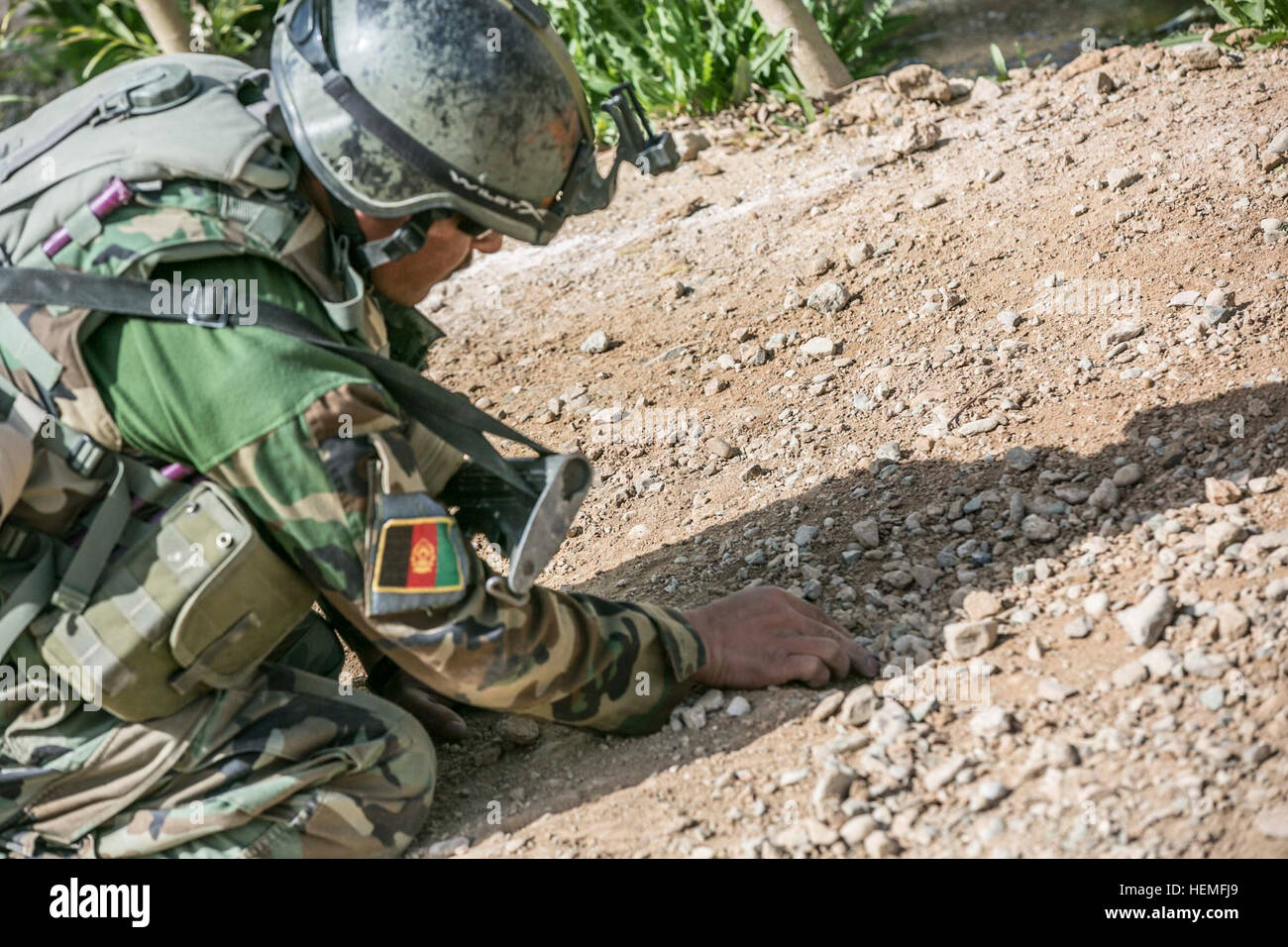 An Afghan Commando from 2nd Company, 7th Special Operations Kandak ...