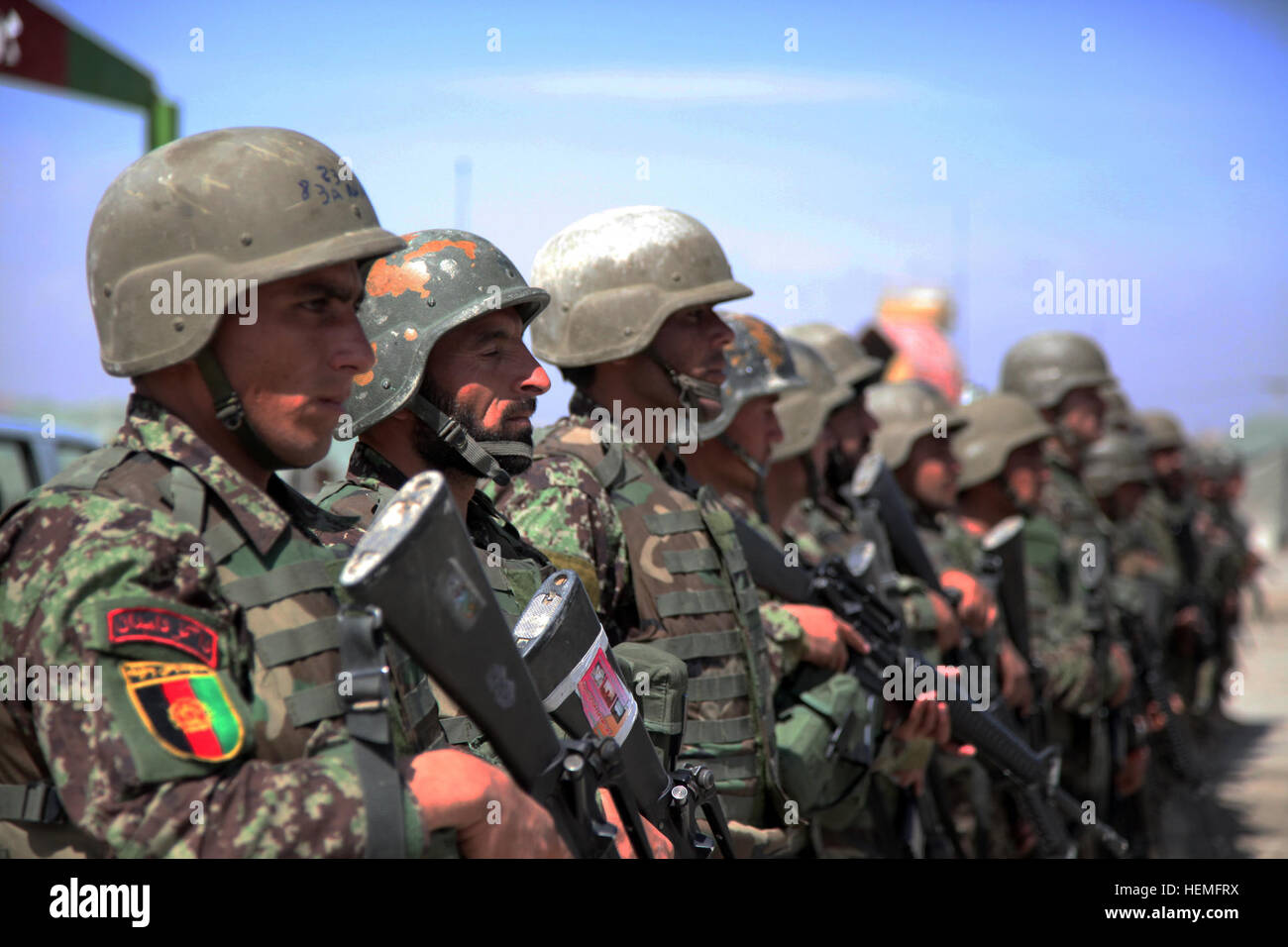 Afghan National Army soldiers with the 4th Infantry Brigade quick ...