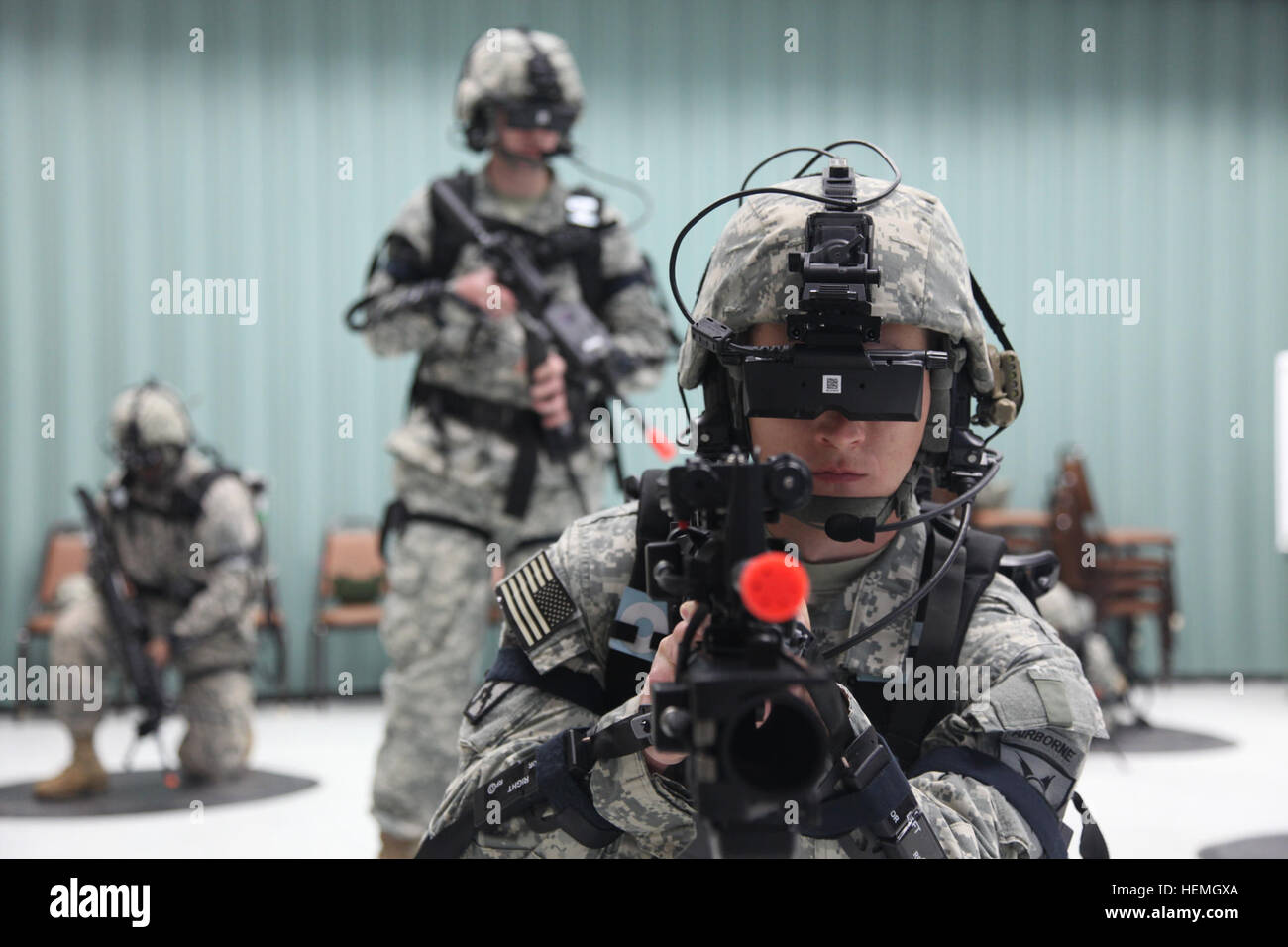 A group of U.S. Army Soldiers assigned to 4th Joint Communication ...