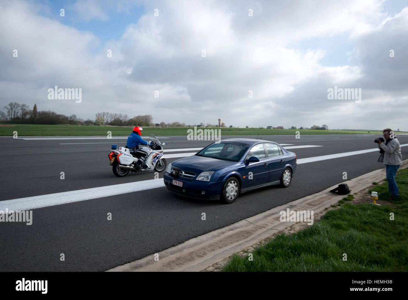Police speed radar us hi-res stock photography and images - Alamy