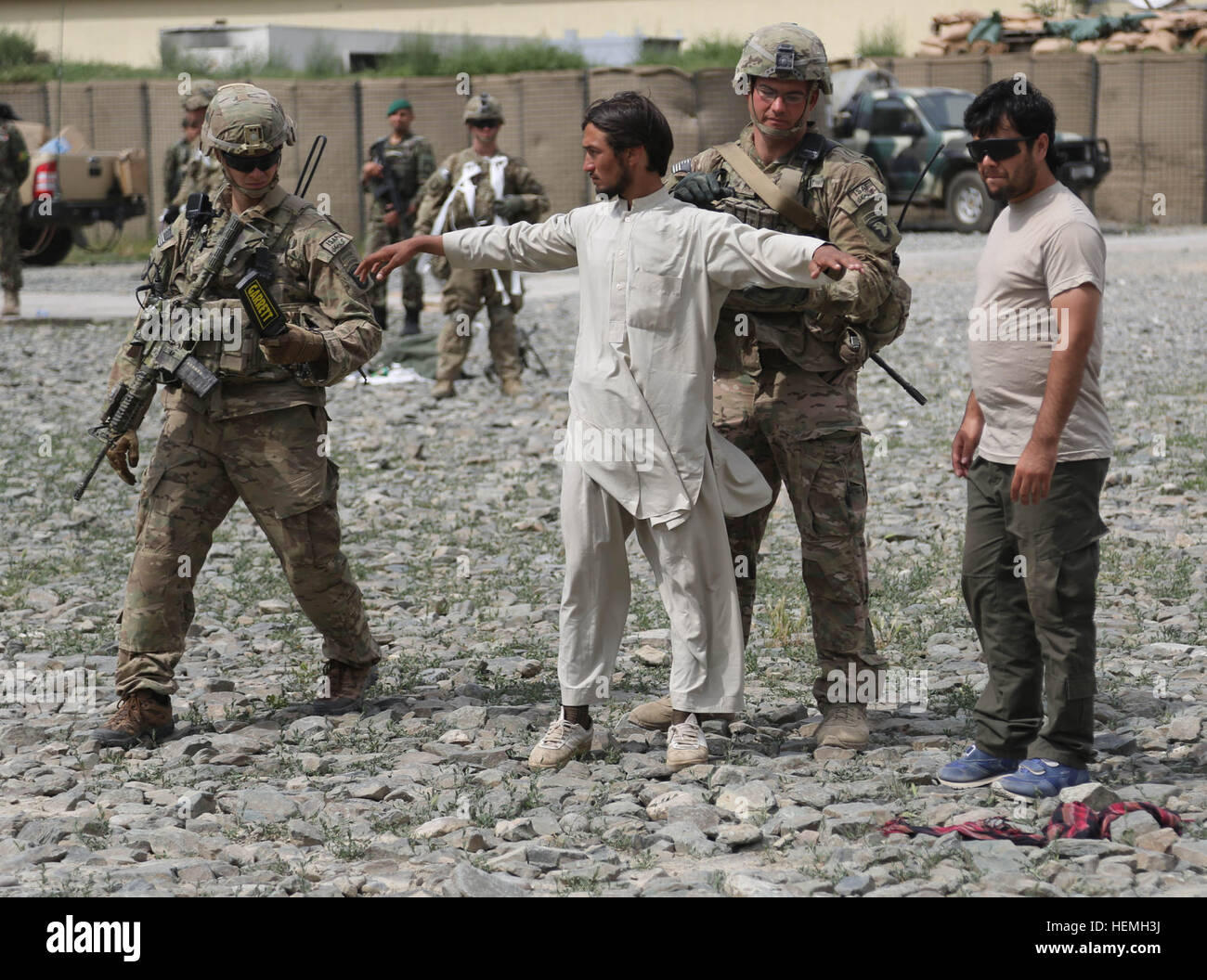 U.S. Army Sgt. Dustin Conley and Spc Stephen Zupp, assigned to Cougar ...