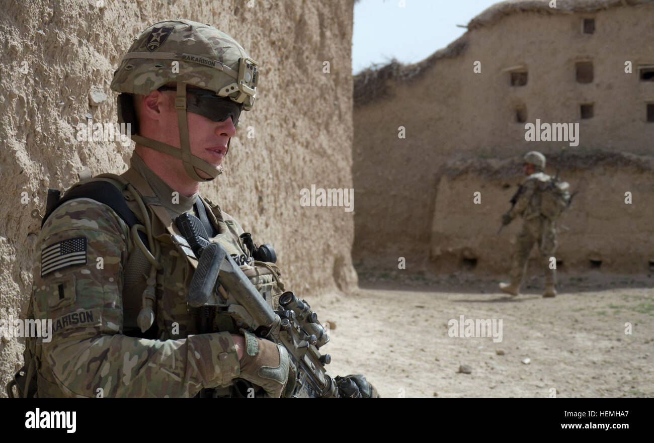 Army 1st Lt. Aaron Zakarison, Third Platoon Leader, Aztec Company ...