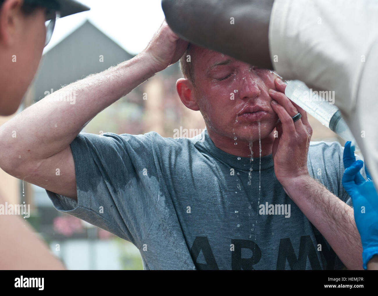 FORT CARSON, Colo.- Specialist Andrew Detwiler, military policeman, MP ...